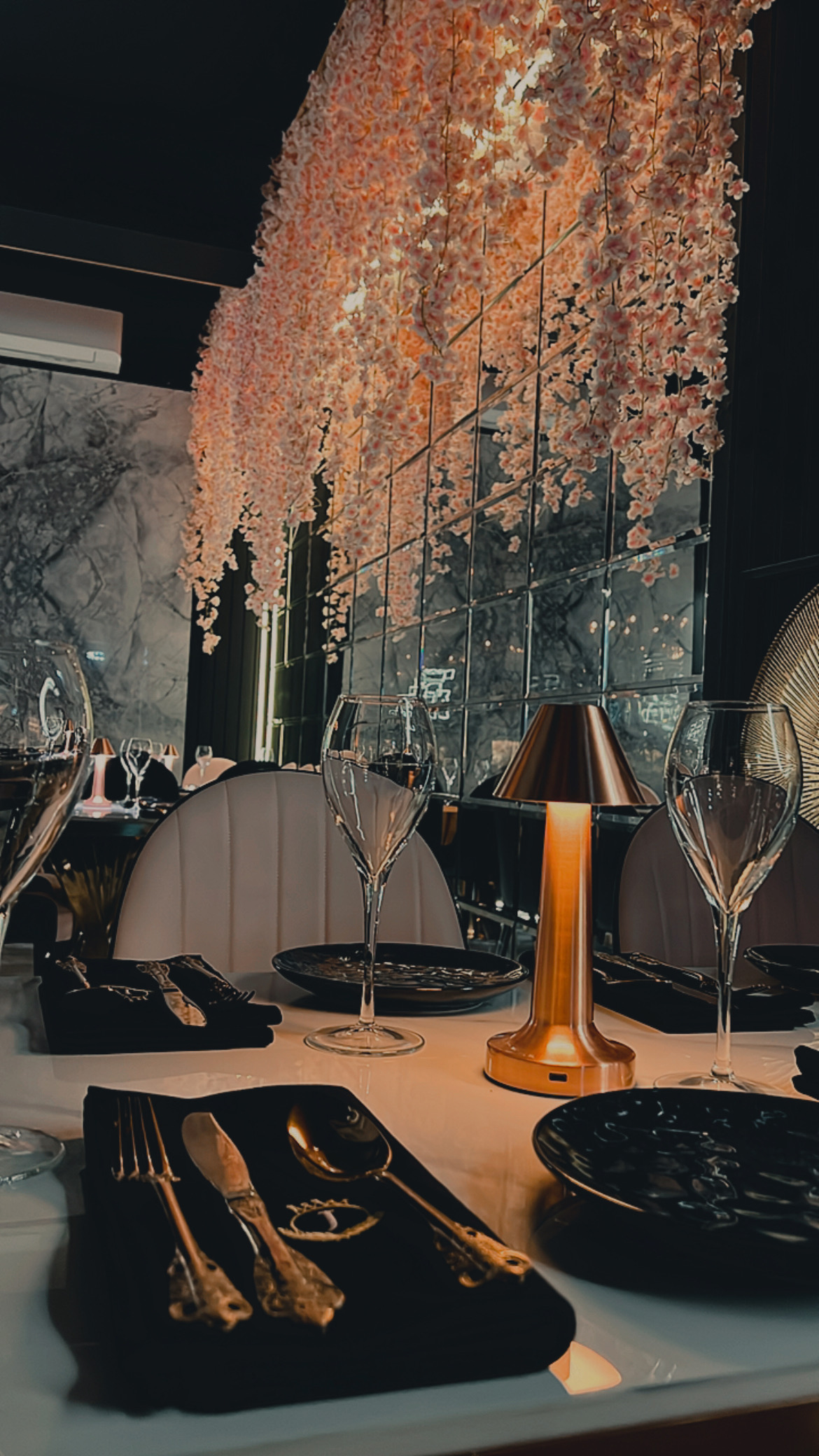 Jhoom - An unforgettable experience