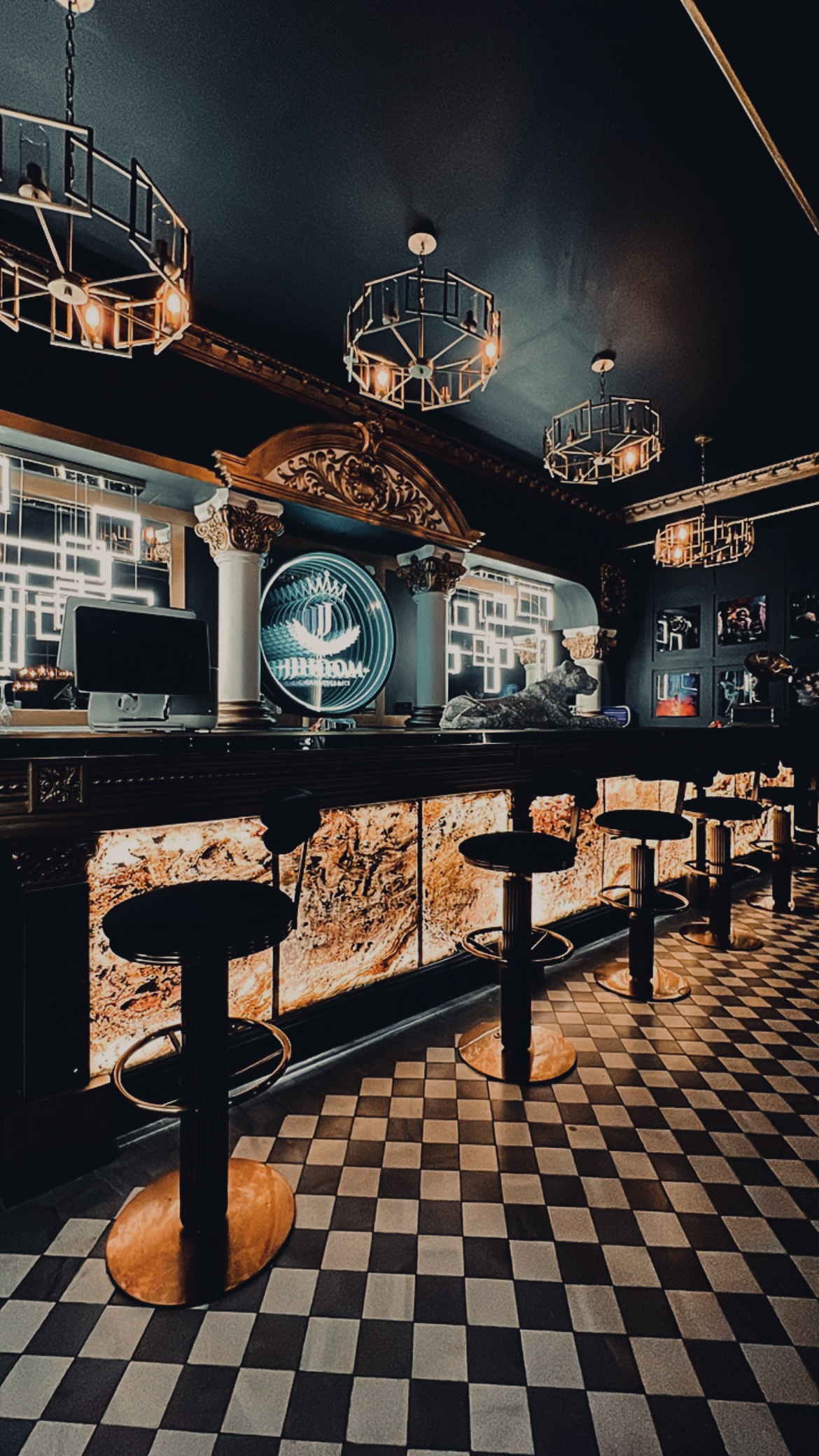 Jhoom - An unforgettable experience